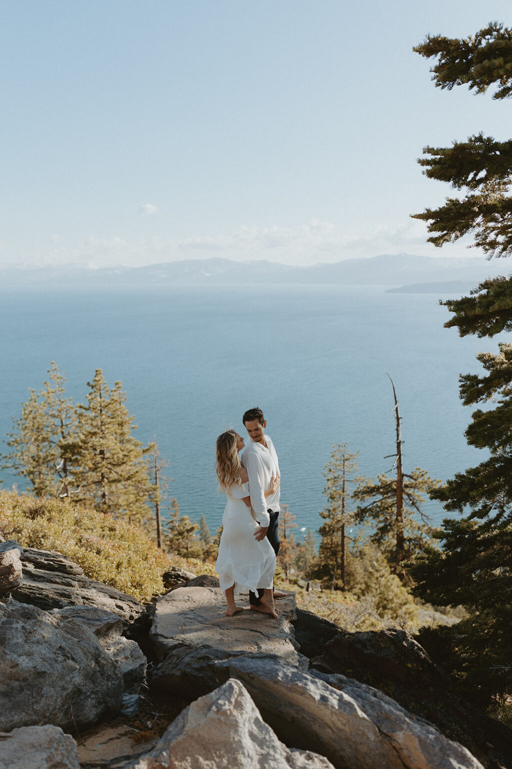Lake Tahoe Engagement | Shannon & Luke - emmawynnpaul.com