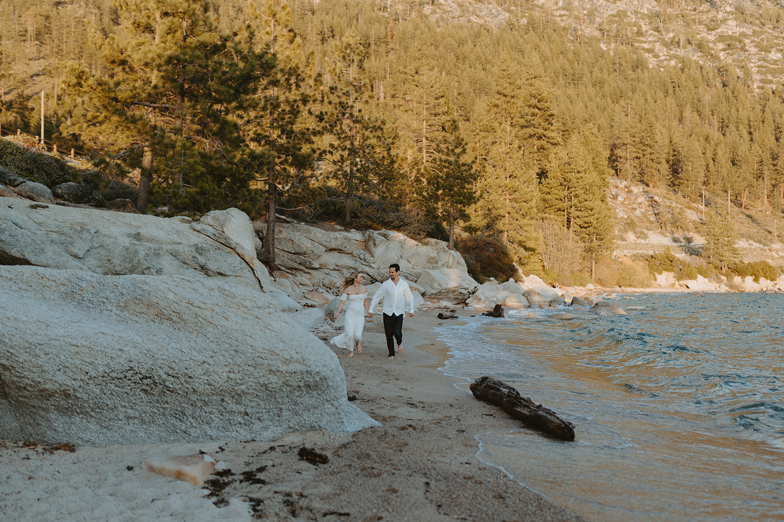 Lake Tahoe Engagement | Shannon & Luke - emmawynnpaul.com