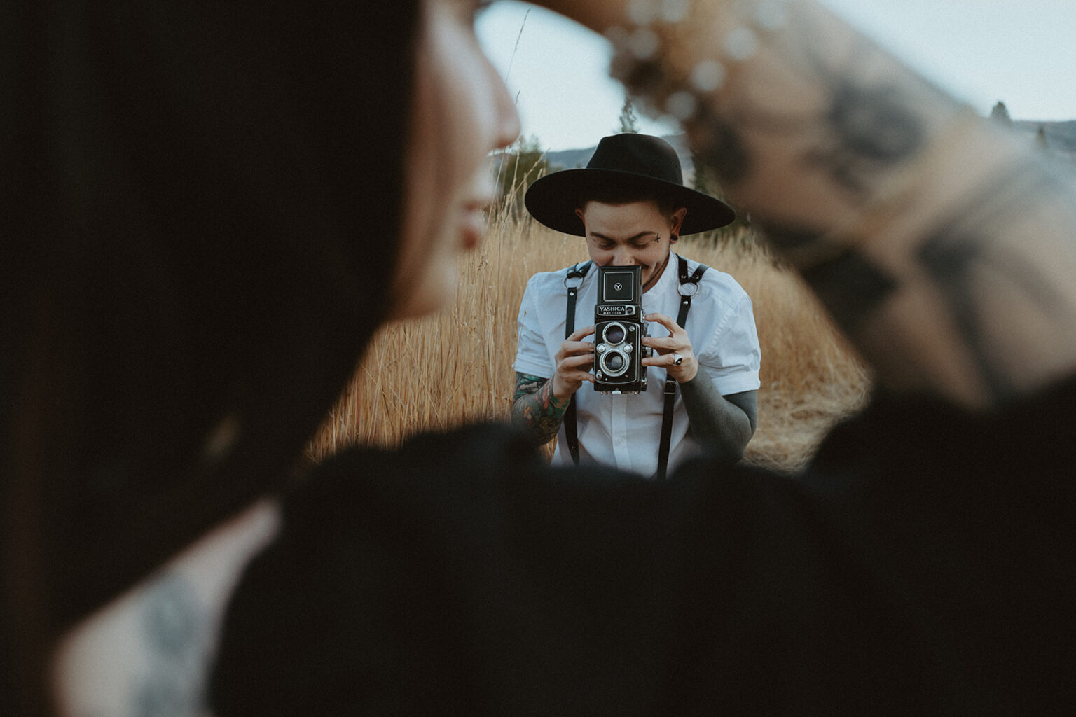 Spooky Anniversary Session | S & K - emmawynnpaul.com