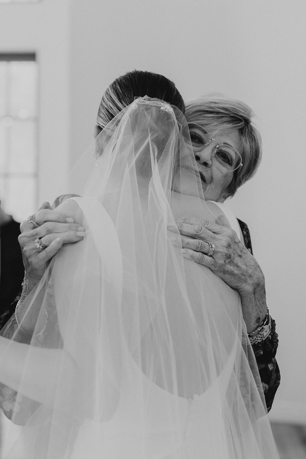 The Virgil - Reno Wedding Venue | Olivia & James - emmawynnpaul.com