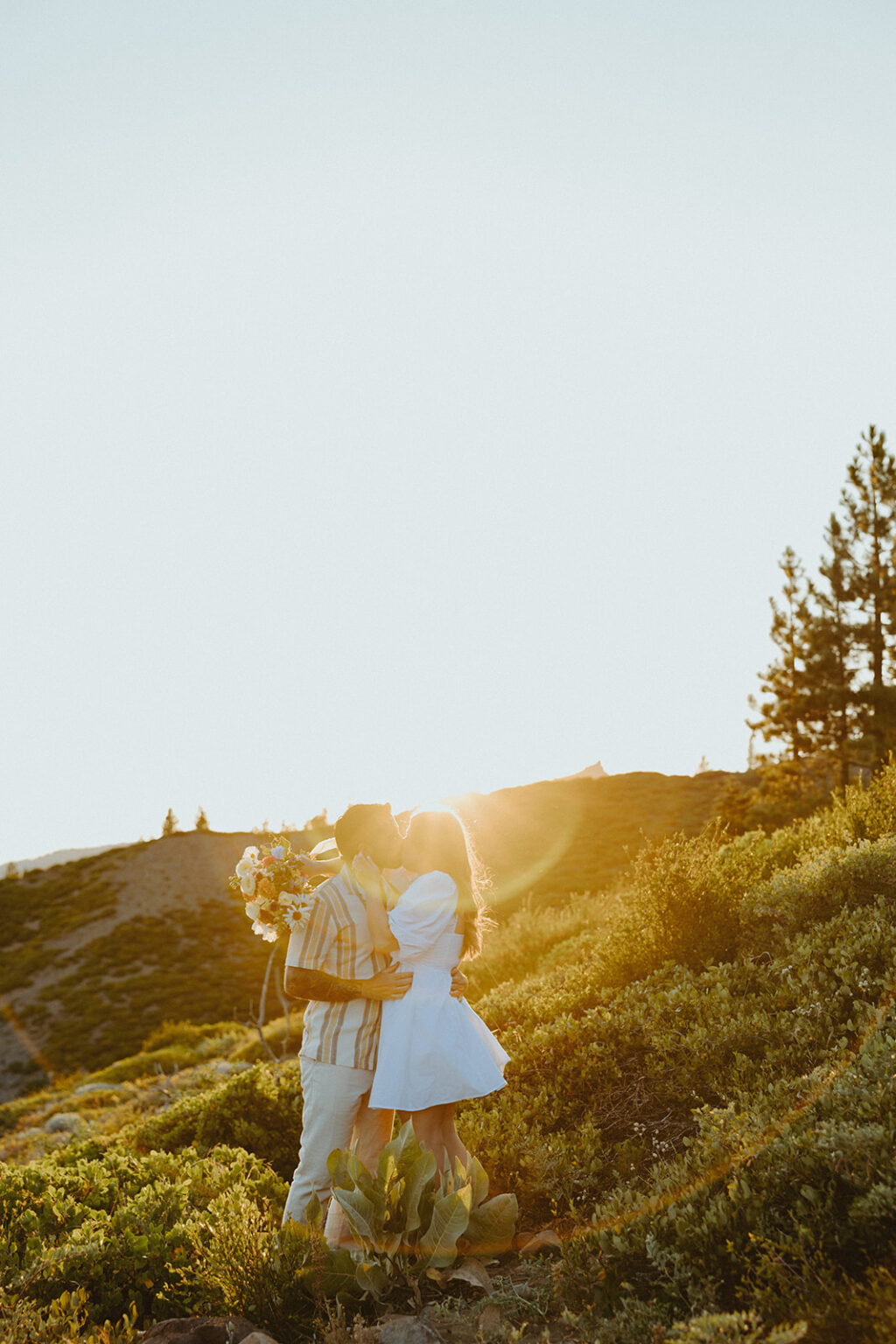 Donner Lake Elopement | Lora & Bennett - emmawynnpaul.com